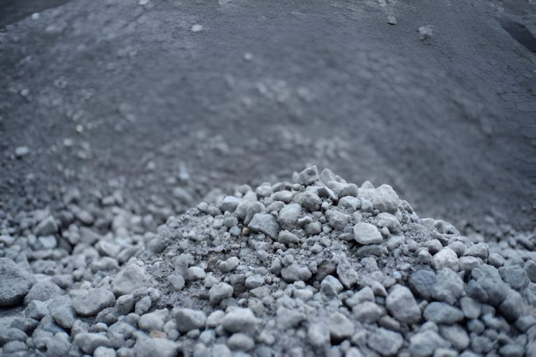 FABA (Fly Ash dan Bottom Ash) – Pengertian dan Pemanfaatannya ...